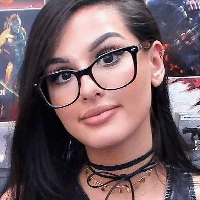 What do you think Alia Shelesh (SSSniperWolf)'s personality is?