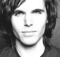 Gregory Jackson (Onision) Post on PDB: Just looking at his face makes ...