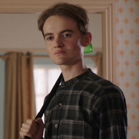 Candi-Rose MBTI Personality Type: ESFJ or ESFP?