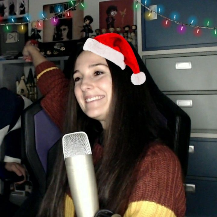 What do you think Violeta (VioletaG /SuperVioletaGamer)'s MBTI type is?