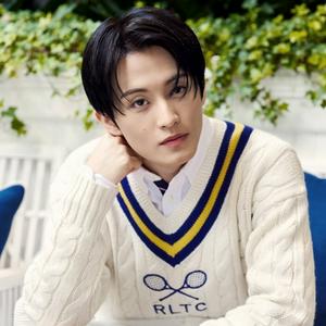 Mark Lee MBTI Personality Type: ESFJ