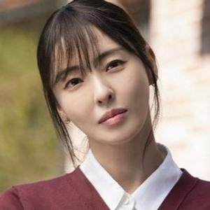 Gyu Jin MBTI Personality Type: ENFJ