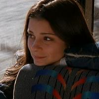 Elizabeth "Liz" Parker (1999) MBTI Personality Type: ISFJ