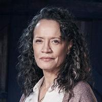 Helen Hawkins's Instagram, Twitter & Facebook on IDCrawl